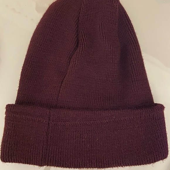 Accessories | Maroon Beanie | Poshmark